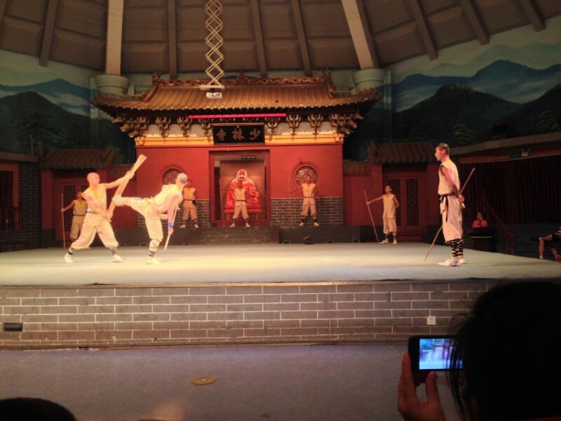 Zhengzhou: Private Guided Tour/Transfer to Shaolin Temple - Key Points