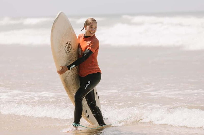 1/2 DAY Surf Rental in Caparica - Overview of the Experience