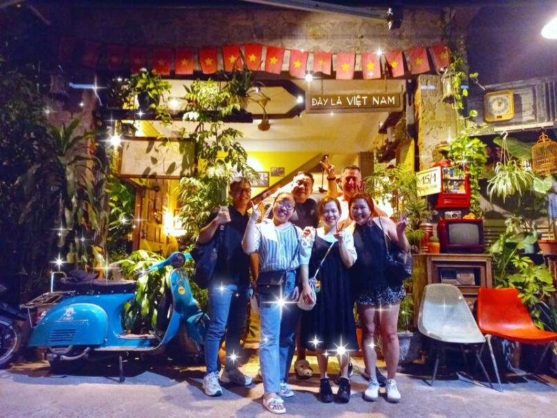 Da Nang: Local Street Food Walking Tour - Authentic Vietnamese Food and Local Insights