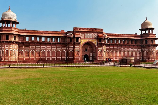 Delhi Agra Jaipur Tour -''Oberoi Special for 5 Nights