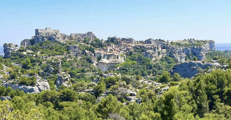 From Avignon: Arles, Les Baux-de-Provence & Saint-Rémy Tour - Exploring Arles: Roman Heritage and Artistic Inspiration