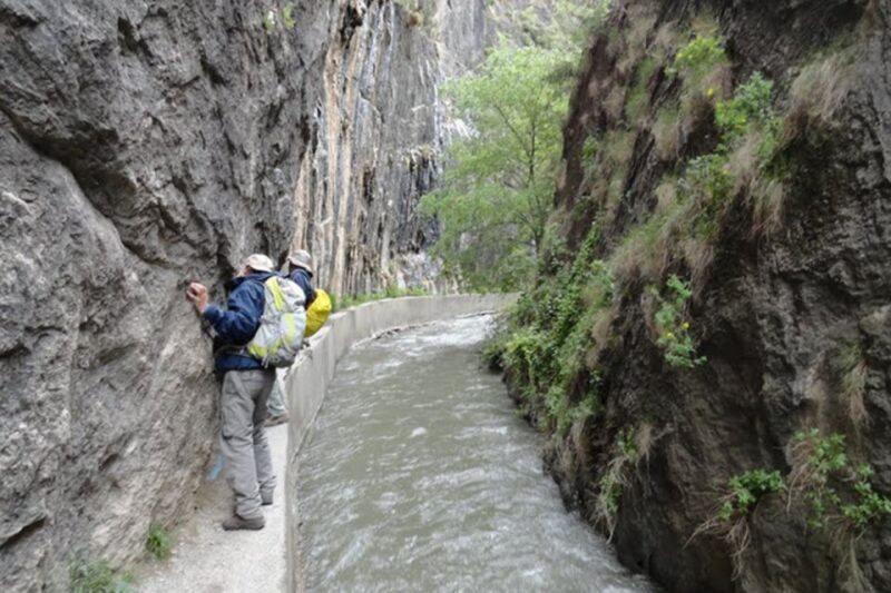 Granada: Guided Day Hike in Los Cahorros de Monachil