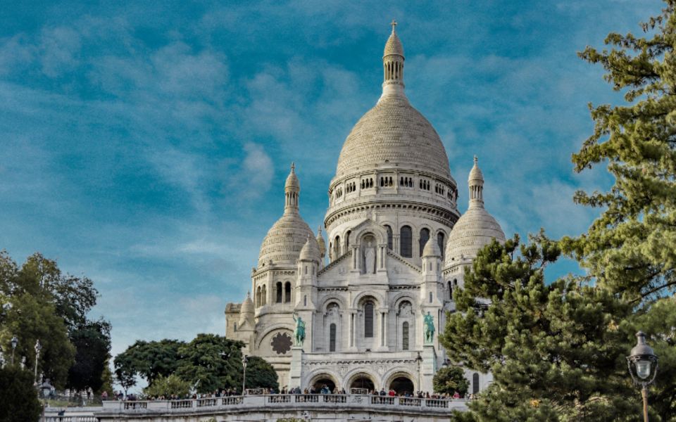 Paris: Montmartre Walking Tour with Sacré-Cur Entry Option - FAQ
