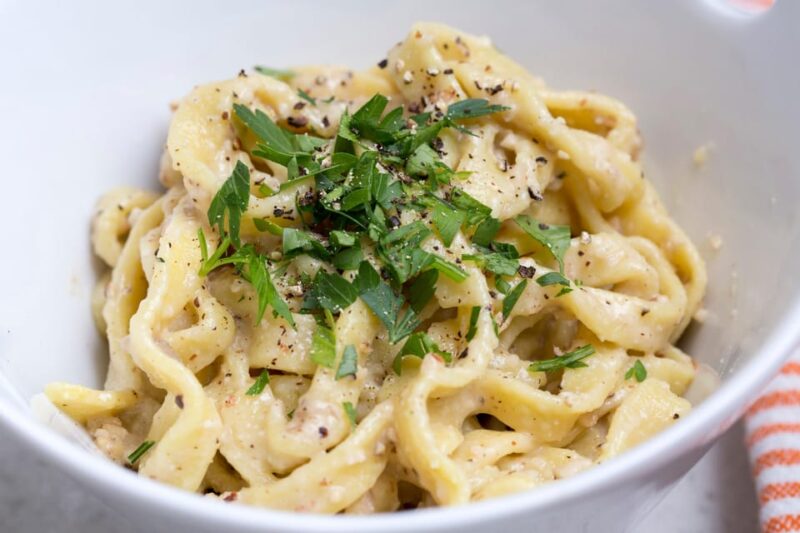 Rome: Pasta and Gelato Cooking Class With Local Chef - Analyzing the Value