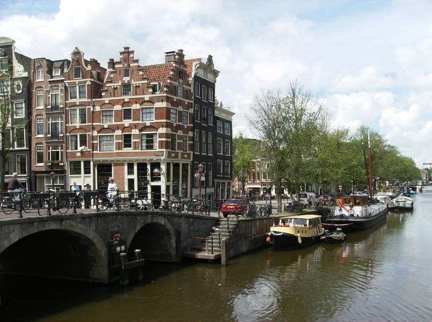 2.5-Hour Amsterdam Sightseeing Tour by Bike - What to Expect During Your Bike Tour