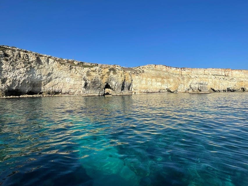 2.5-HOUR BOAT TOUR ORTIGIA+SEA CAVES+PILLIRINA+FRUIT DRINK - Practical Details and Tips