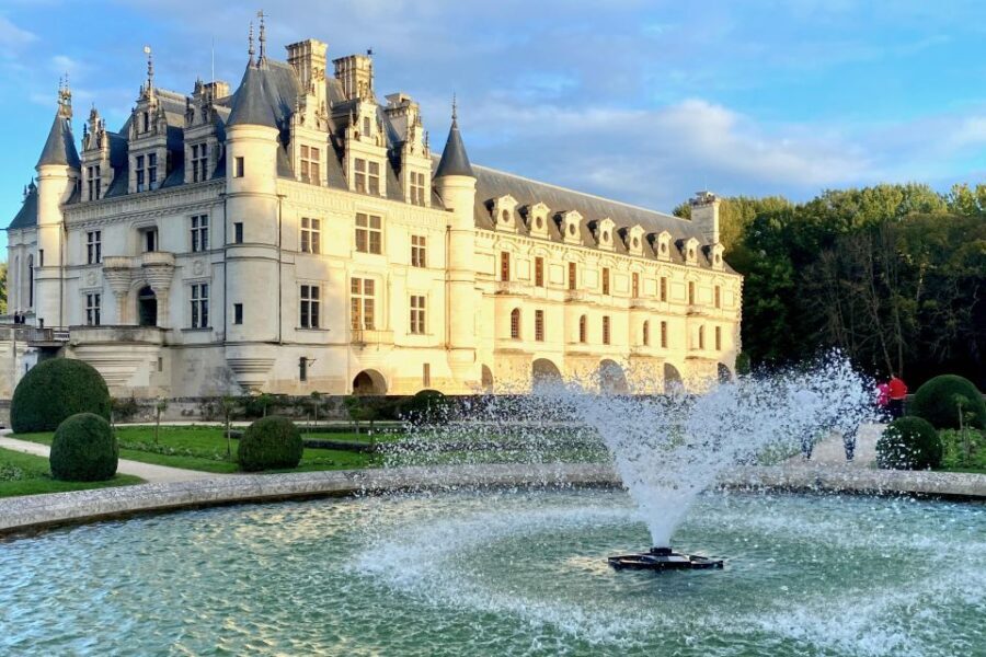 2-day Private Mont Saint-Michel, Normandy, 3 Loire Castles - Who This Tour Is Best For