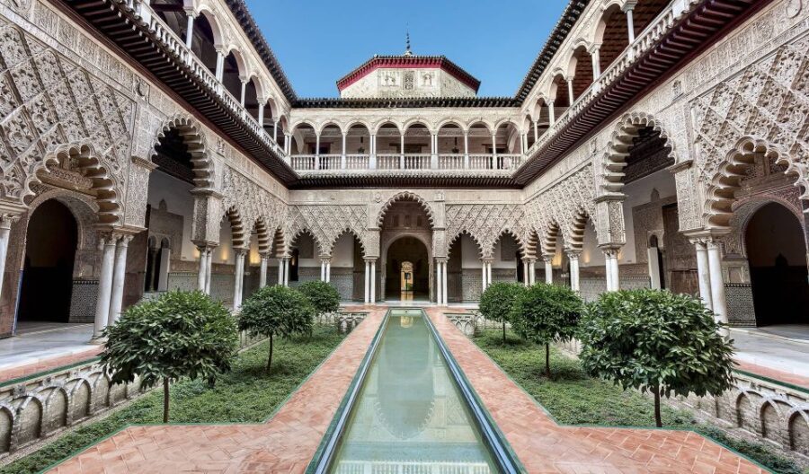 2-Hour Private Walking Tour in Alcazar of Seville - The Itinerary: What’s Included and What to Expect