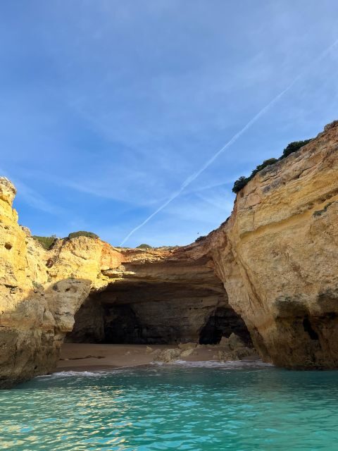 2 Hours Private Benagil Caves and Beaches Boat Tour - Who Should Consider This Tour?