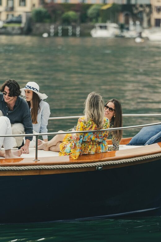 2 hours Private Boat Tour on Como Lake Bellagio (Wood Boat) - Who Should Consider This Tour?