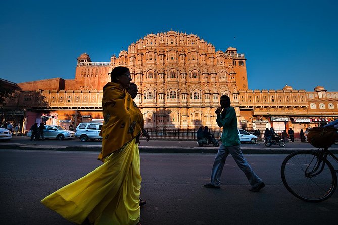 1-Day Golden Triangle Tour to Agra and Jaipur from Delhi - An Overview of the Tour Experience