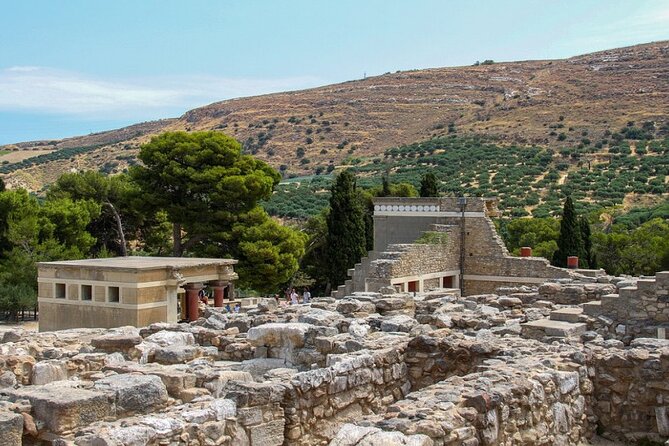 15 Day Private Tour in Paros, Naxos, Mykonos, Santorini and Crete - Island Hopping: Mykonos and Naxos