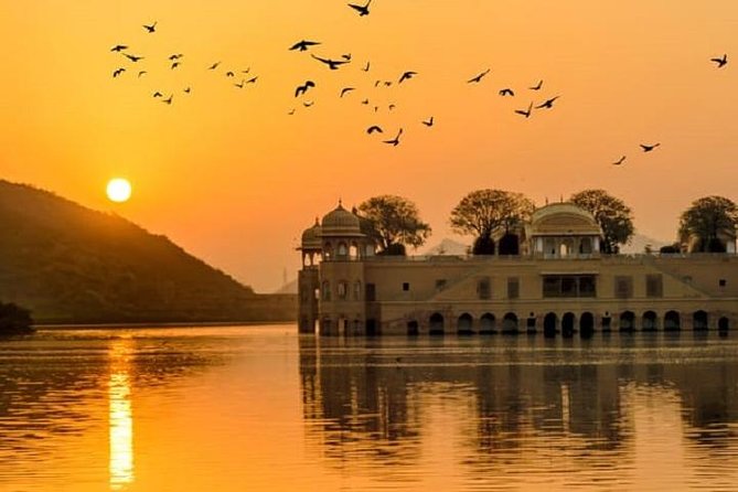 3-Days Agra Jaipur Tour by cab from Delhi - Day 3: Amber Fort and Return to Delhi