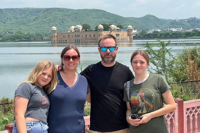 4 Days Luxury Golden Triangle Tour to Agra and Jaipur From Delhi - Authentic Experiences and Practical Details