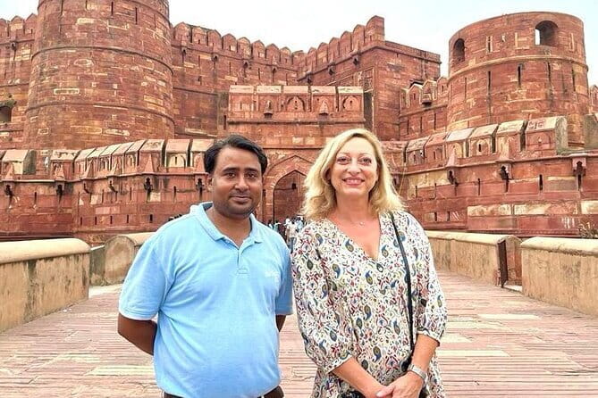 Agra: Private Taj Mahal & Agra Local Tour With Local Guide - What Makes This Tour Stand Out?