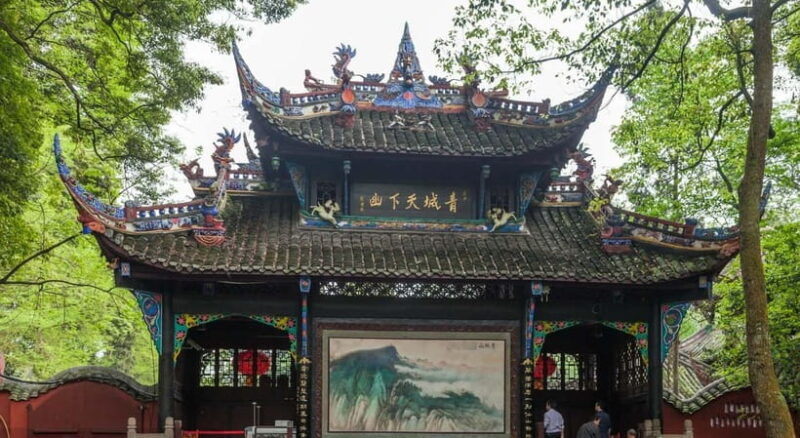 All-Inclusive Private Dujiangyan & Mount Qingcheng Day Tour - The Itinerary in Detail