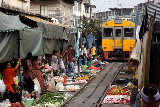 Amphawa Floating Market Tour with Maeklong Railway Market (SHA Plus) - Final thoughts