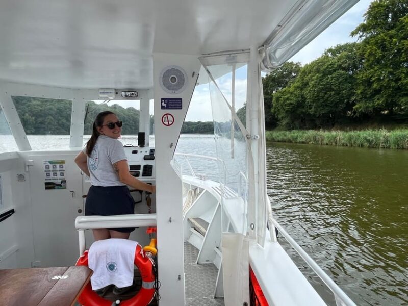 Aperitif Bistro by boat on the Canal de la Rance - Value and Practicalities
