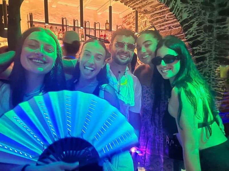 Athens Bar Crawl: Psirri HEAT - What to Expect on the Tour