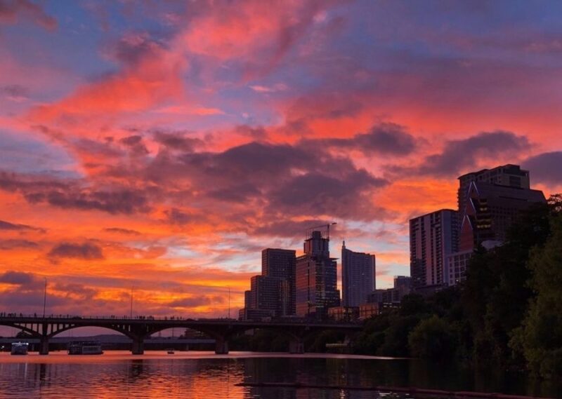 Austin: Sunset Bat Watching Kayak Tour - The Itinerary: From Paddling to Bat Spectacle