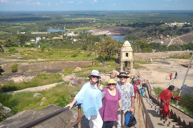 Bangalore: Shravanabelagola + UNESCO Belur & Halebidu Tour - What We Learned from the Reviews