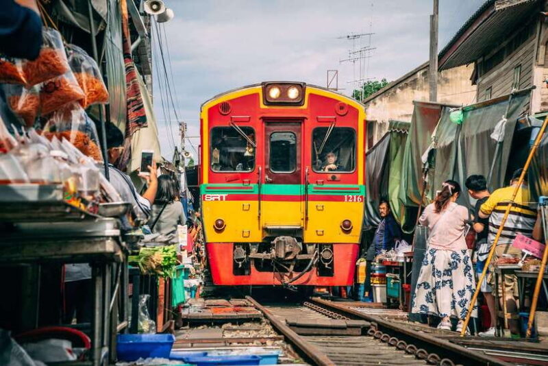 Bangkok: Ayutthaya, Railway & Floating Markets Full-Day Tour - What’s Included and What’s Not