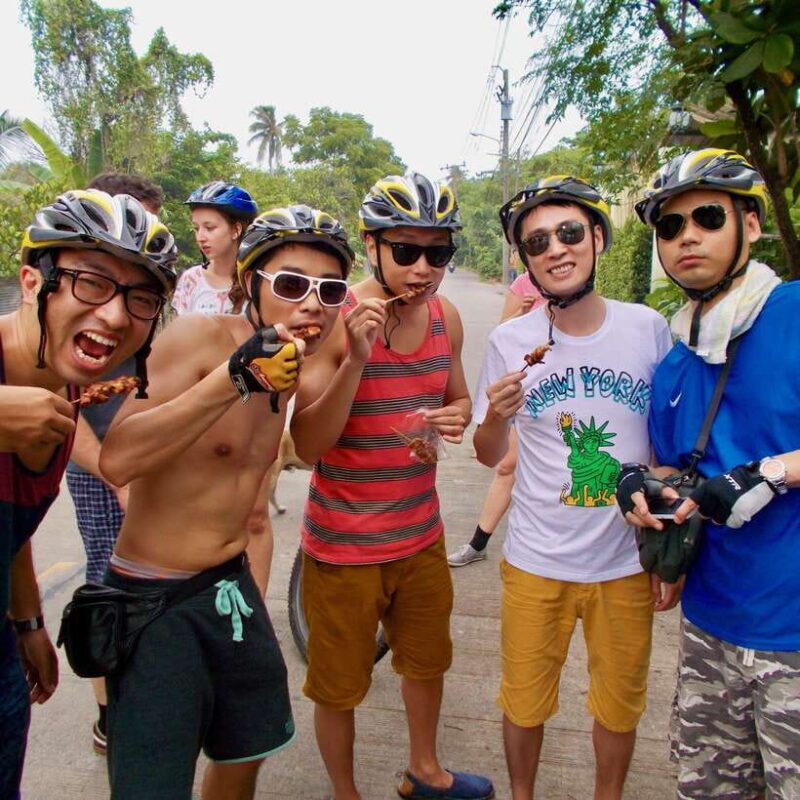 Bangkok: Green Oasis Guided Bike Tour with Boat Ride - Key Points at a Glance