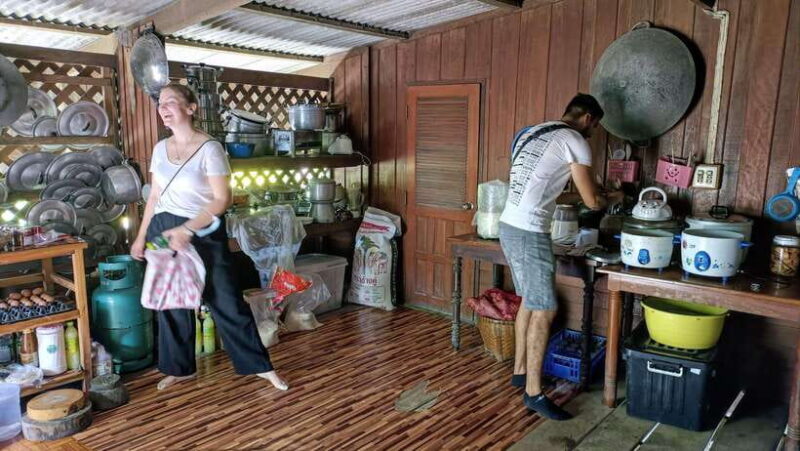 Bangkok: Railway Market & Damnuansaduak Floating Market Tour - Final Thoughts