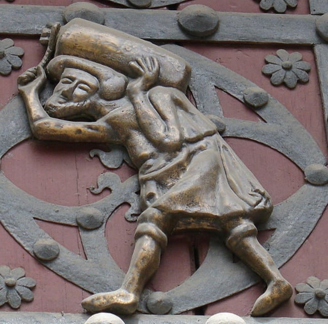 Barcelona: Epic and Medieval Walking Tour - Exploring the Itinerary in Detail