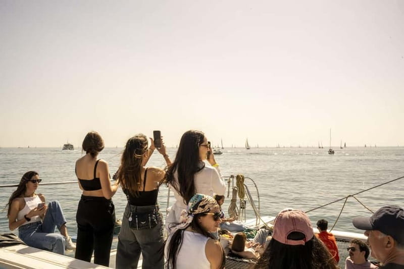 Barcelona: Shared cruise with chill music - Who Should Book This Tour?