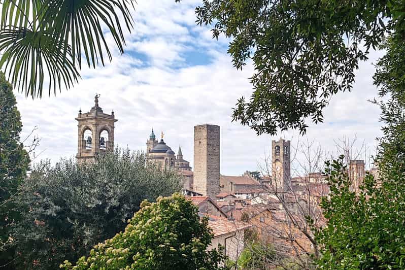 Bergamo: Upper Town Guided Tour with French-speaking Guide - FAQs about the Bergamo Upper Town Guided Tour