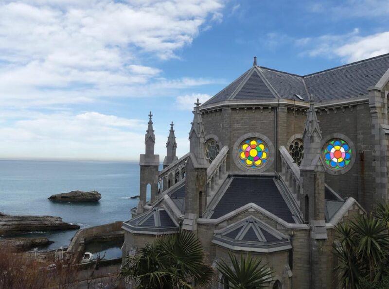 Biarritz: Outdoor Escape Game - Spies, surf & sun - The experiences highlights