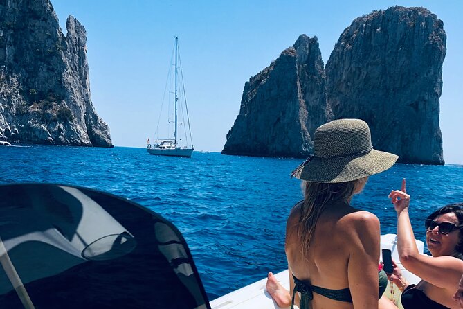 Boat and dinghy rental for a day in the Gulf of Naples - What to Expect on Your Day