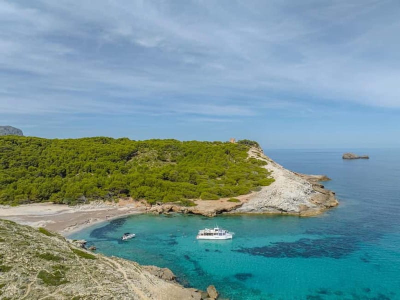 Boat day trip with drinks and lunch - What’s Included and What to Prepare
