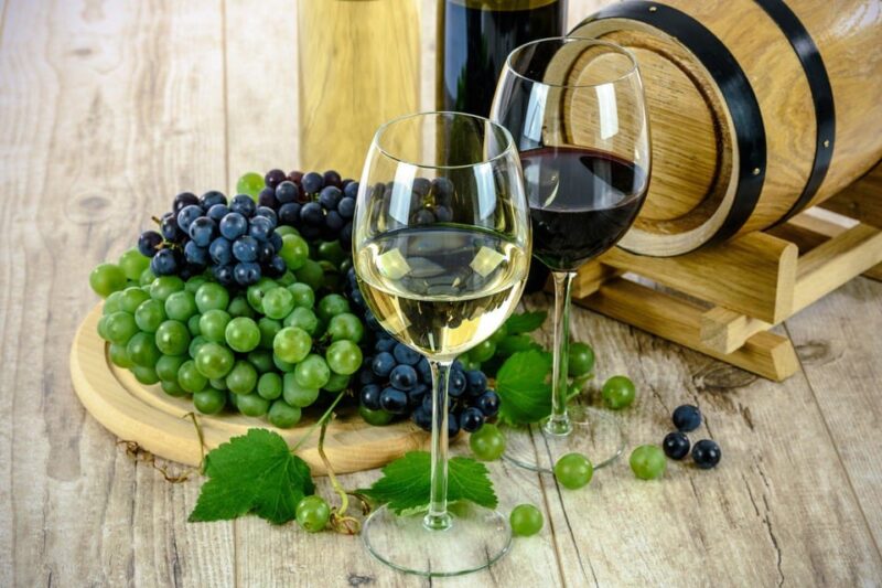 Bordeaux: River Garonne Cruise with Glass of Wine and Canelé - The Itinerary in Detail