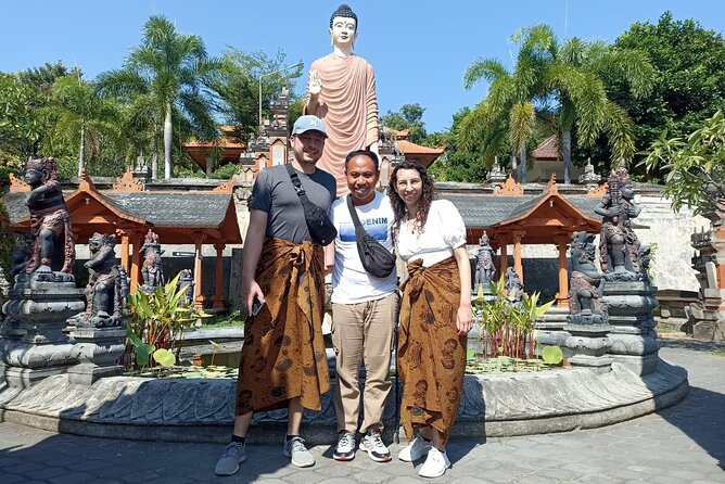 Brahmavihara Arama Banjar Hot Spring Ulundanu Bratan Private Tour - What You Get and What You Pay For