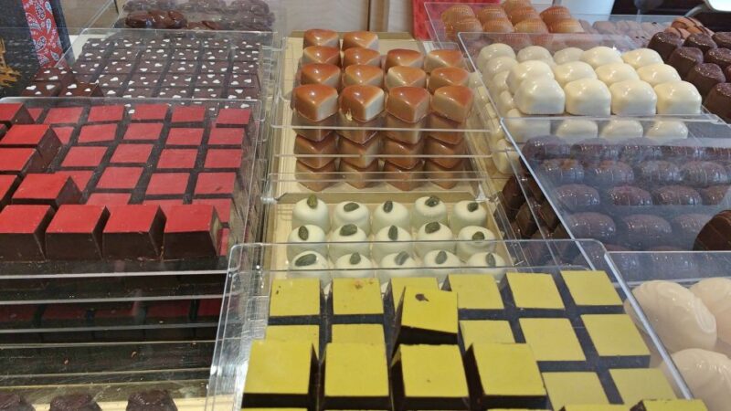 Brighton: Guided Chocolate Tour with Tastings - Breaking Down the Itinerary