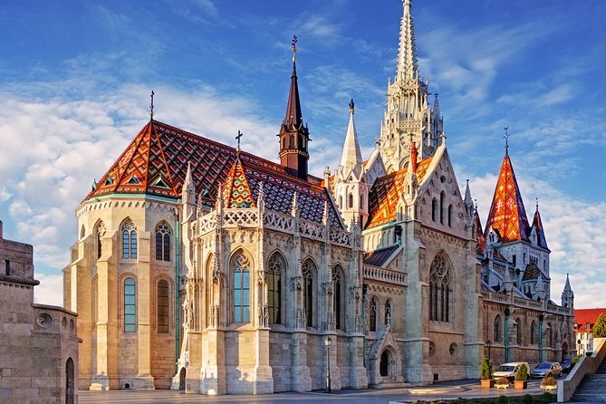 Budapest Airport Transfers: Budapest Airport BUD to Budapest City in Luxury Van - The Real Value of This Transfer
