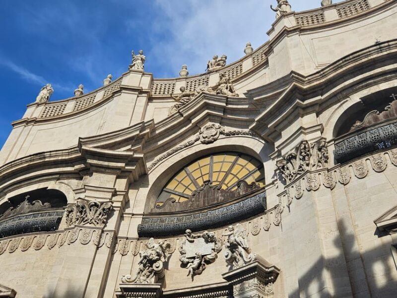 CATANIA MARKET & STREET FOOD departure from Taormina - Is It Worth the Price? Analyzing the Value
