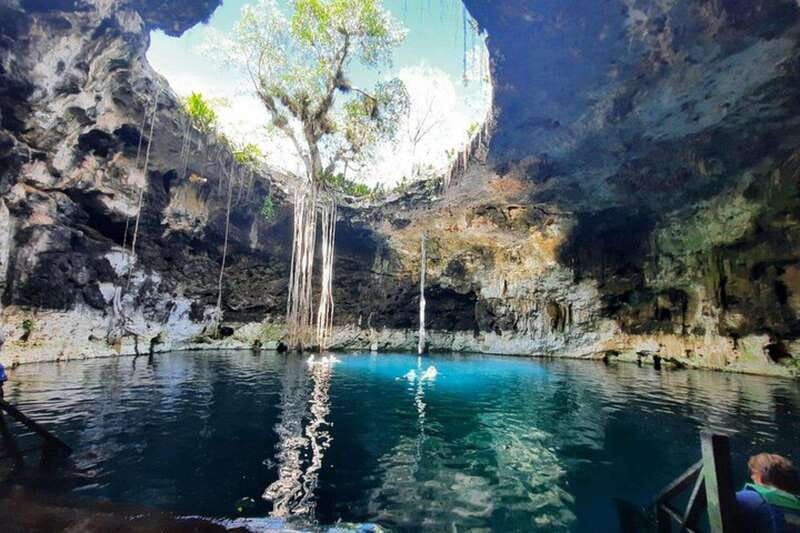 Cenotes Santa Bárbara, Acanceh, and Eknakan - Visiting Eknakan: Gothic Influences and Colonial Charm