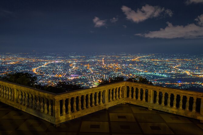 Chiang Mai: Evening Tour to Doi Suthep & Wat Pha Lat - Who Should Consider This Tour?