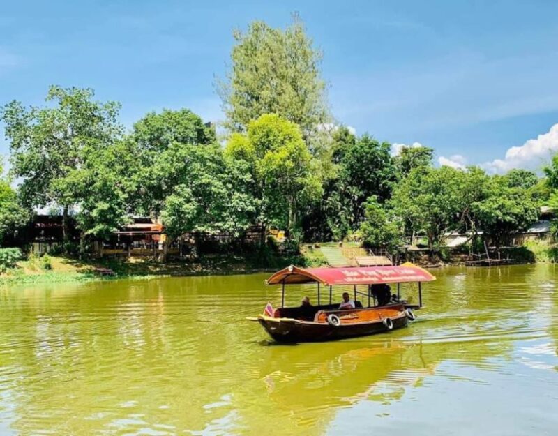 Chiang Mai Trishaw Ride & Mae Ping River Cruise (Half Day) - Transport and Logistics: A Mix of Nostalgia and Comfort
