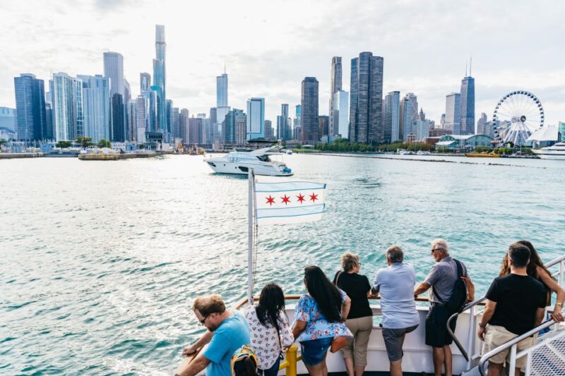 Chicago: 1.5-Hour Lake and River Architecture Cruise - Why This Tour Works