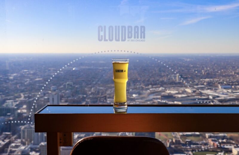 Chicago: 360 Chicago Observation Deck Sip and View Ticket - Why This Experience Works