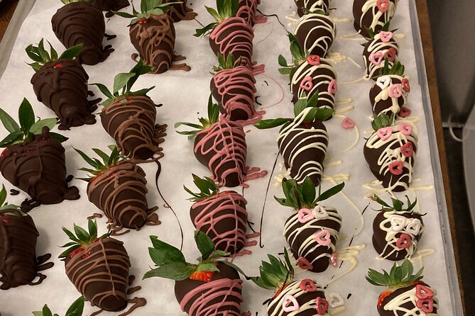 Chocolate Bonbon Making Class in Sitges - The Learning Experience