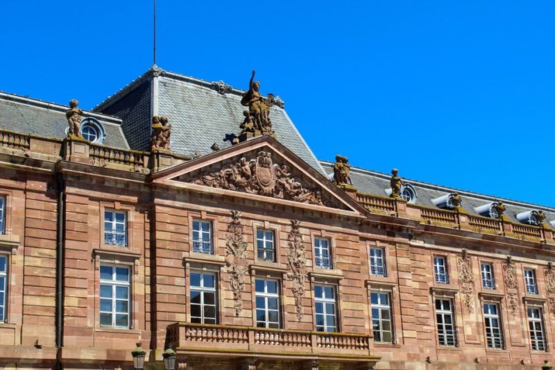 Colmar: Express Walk with a Local in 60 minutes - Breaking Down the Highlights