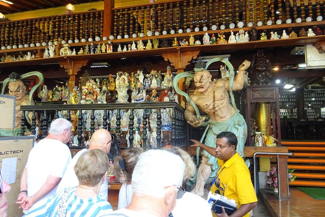 Colombo Walking Tour with Ajeet De Soyza - What Makes This Tour Special?
