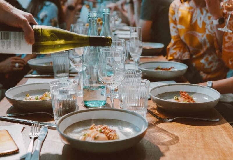 Como Lake: Food & Wine Full-Day Tour from Milan - Starting in Milan and Traveling to Como