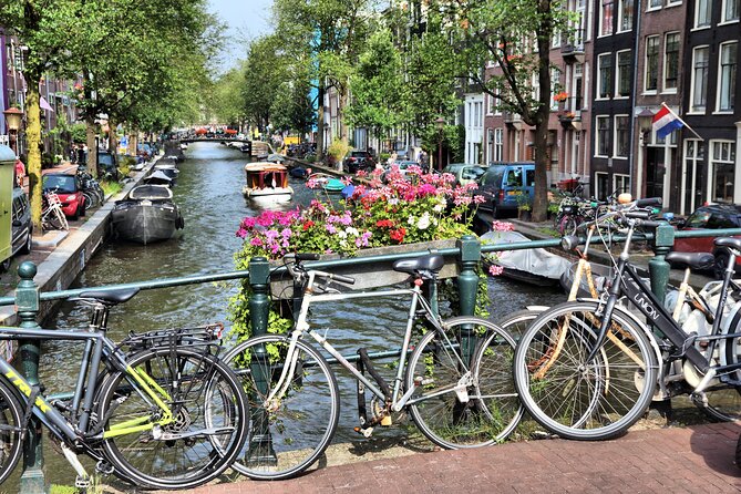 Cursed Houses of Jordaan: Self-Guided Mystery Walk in Amsterdam - What the Experience Offers
