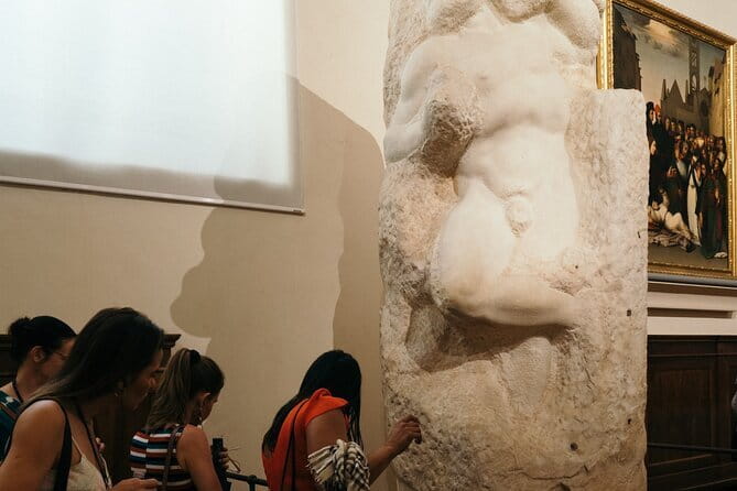 DAVID - Accademia Gallery Guided Tour with Skip-the-Line Ticket - Who Should Consider This Tour?